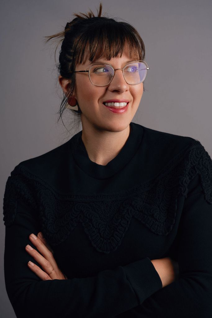 About Our Staff | Dr. Liz Angoff